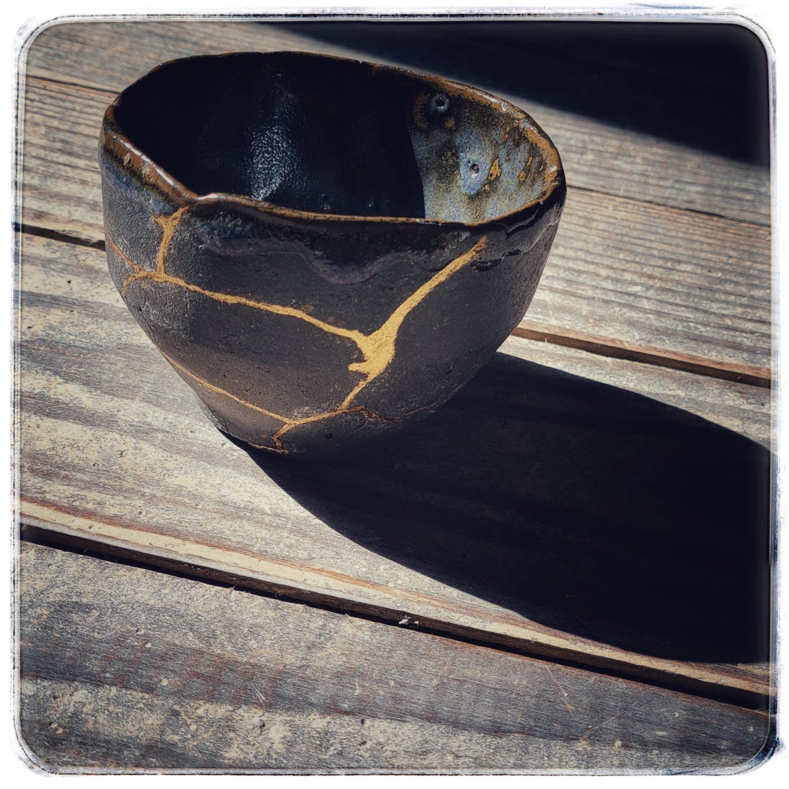 Bol noir (VENDU) – Kintsugi Bruxelles